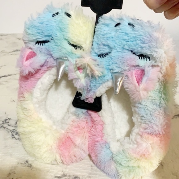 Hot Topic | Shoes | 3 For 6 Sale Fluffy Rainbow Unicorn Slippers | Poshmark